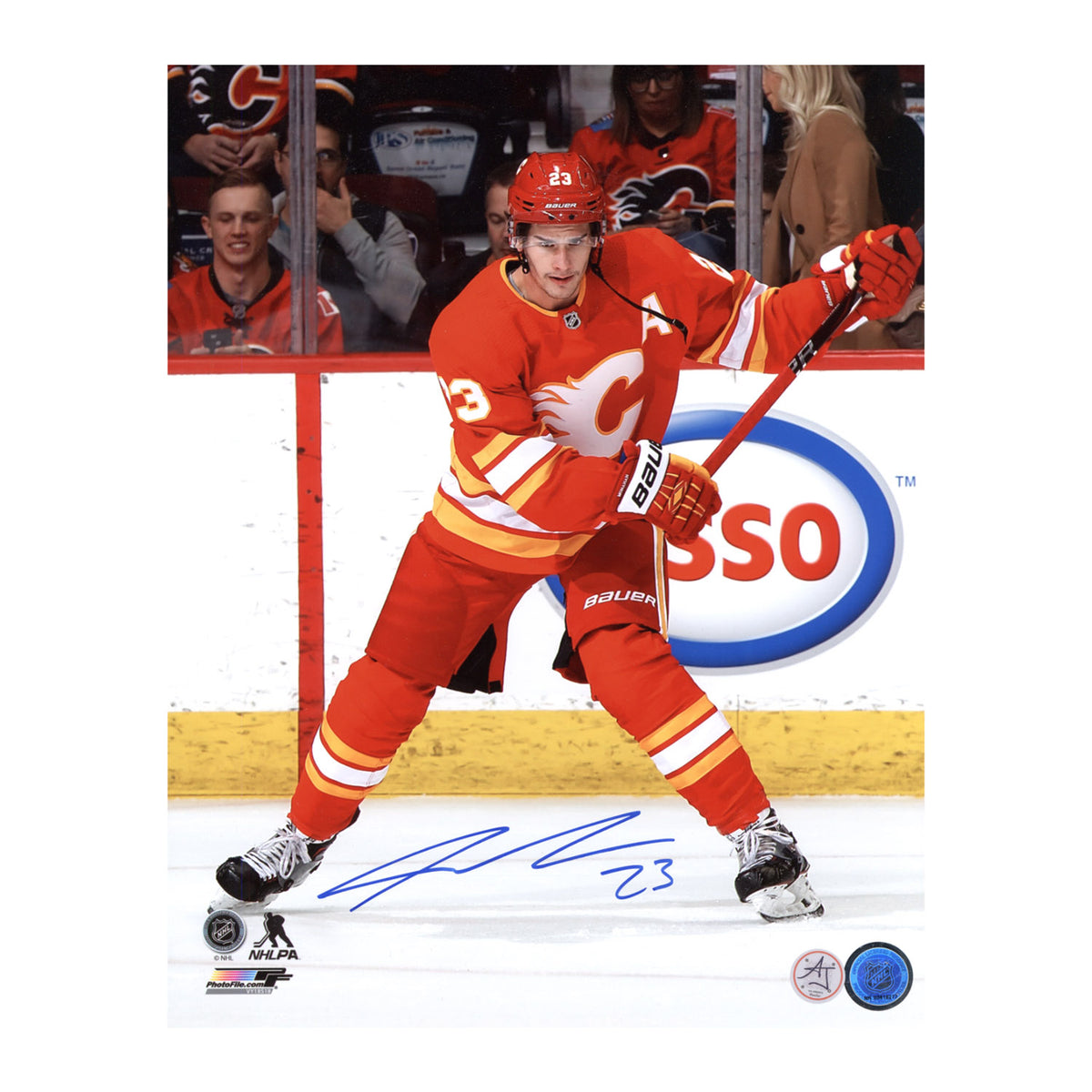 AJ Sports | Sean Monahan Signed Calgary Flames Slapshot 11x14 Photo