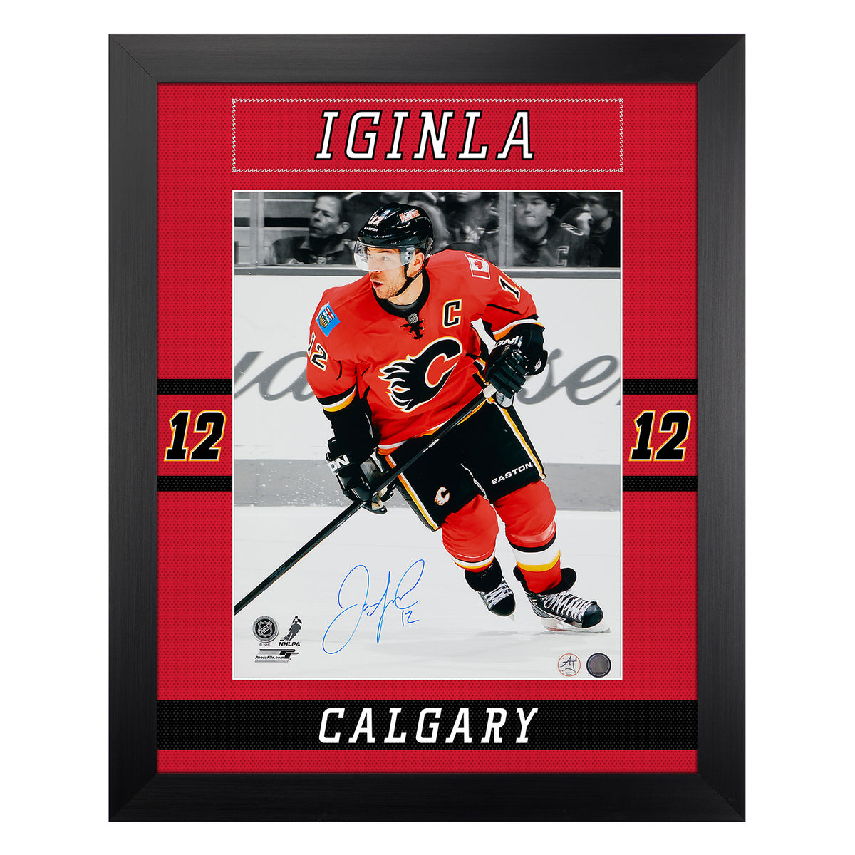 AJ Sports | Jarome Iginla Signed Calgary Flames Uniform Graphic 26x32 Frame