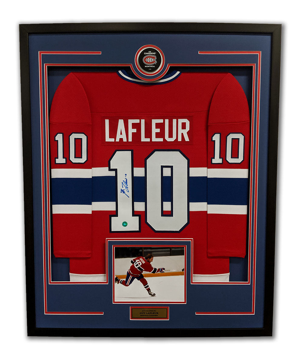 Autograph Display Frames – AJ Sports